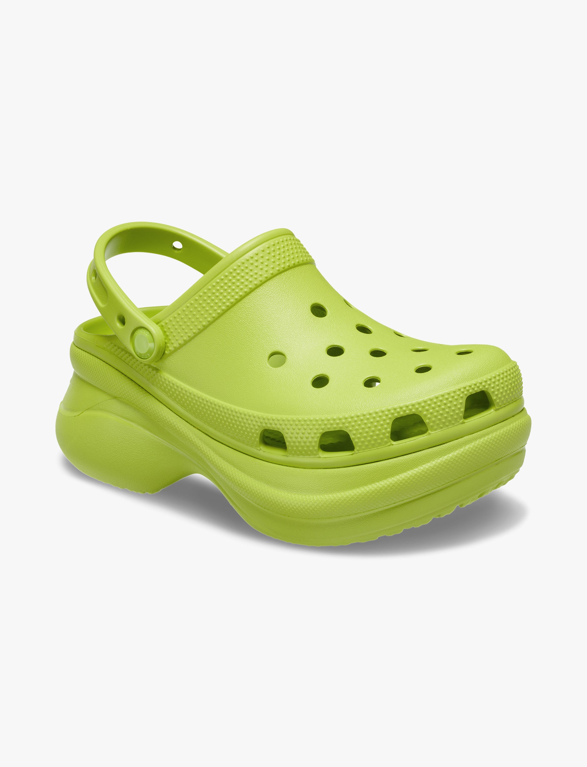 Crocs Classic Bae Clog - כפכפי פלטפורמה נשים קרוקס בצבע ירוק קיוי ...